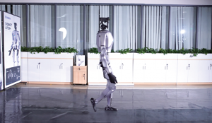 Atom ヒューマノイドロボット - ROBO PRIDE｜圧倒的な提案